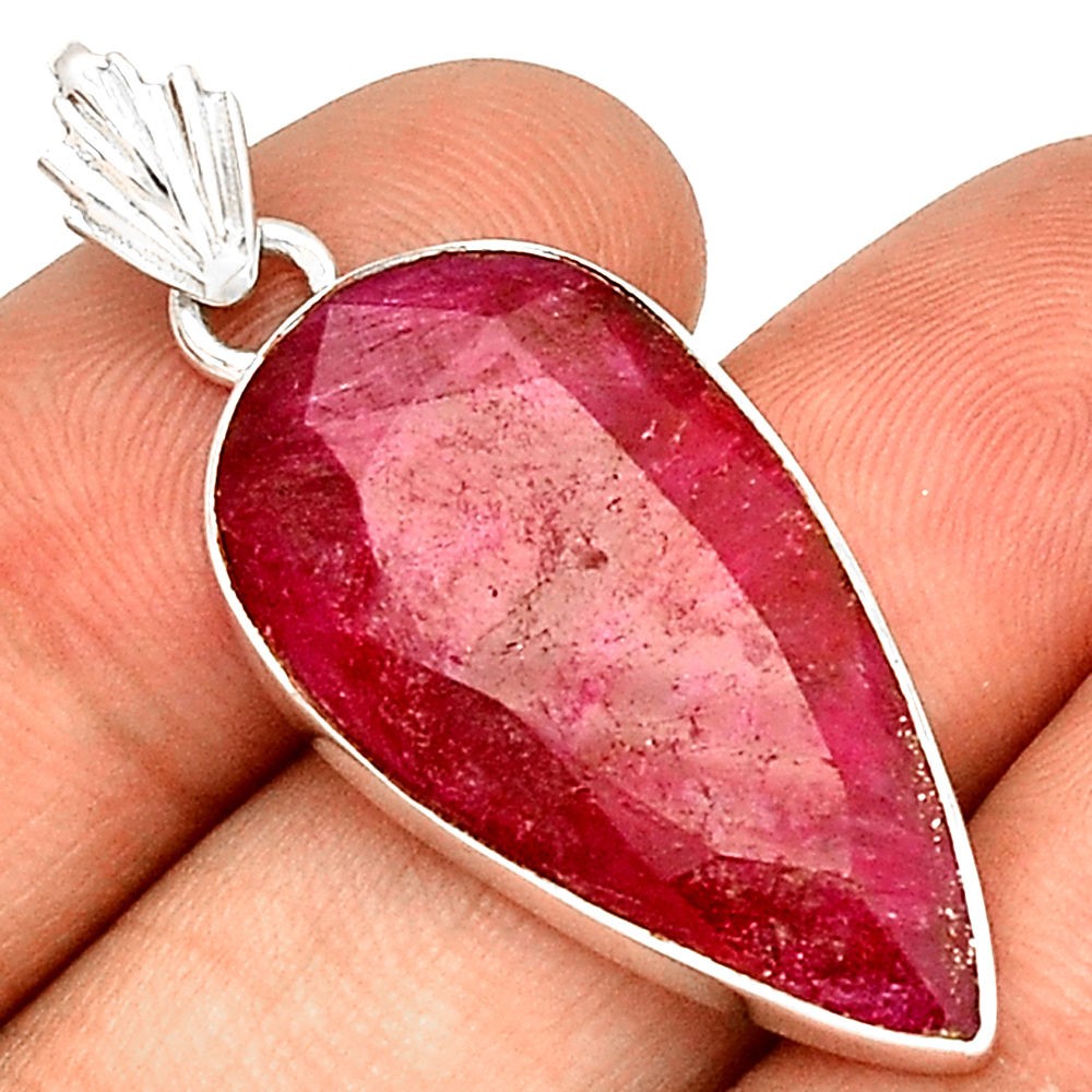 PENDENTIF RUBIS MONTURE ARGENT 925 REF 7457